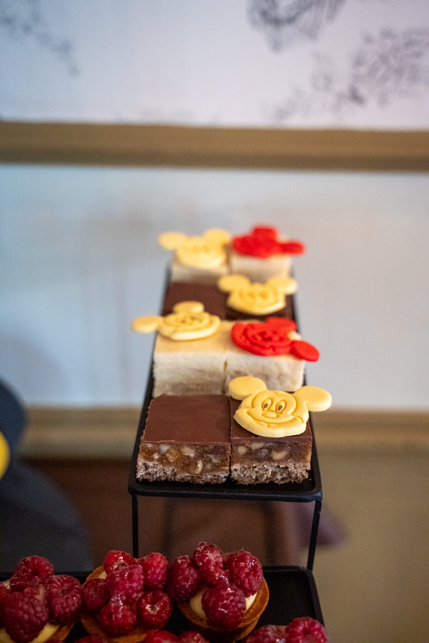 Candy Bar botez – Mickey Mouse – Candy Bar – Simply Delicious by ANNA